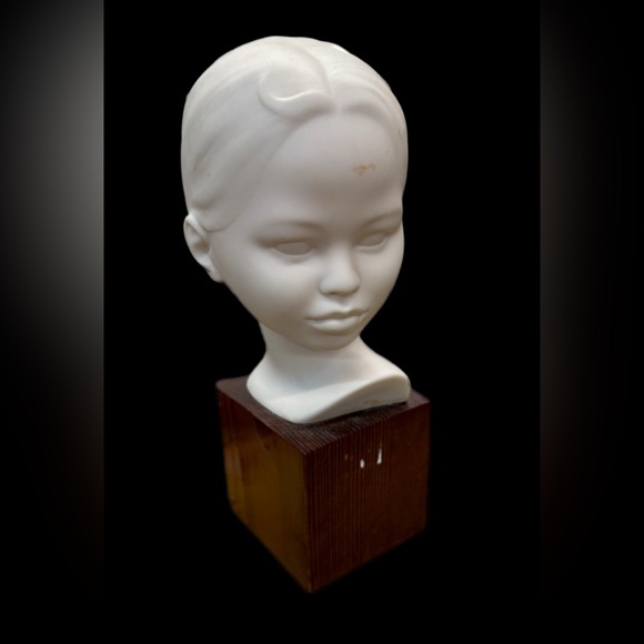 Cybis | Art | Vintage Cybis Porcelain Girl Head Bust On Wood Base ...
